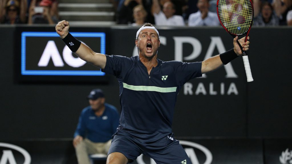 O sonho de Lleyton Hewitt no Australian Open continua vivo