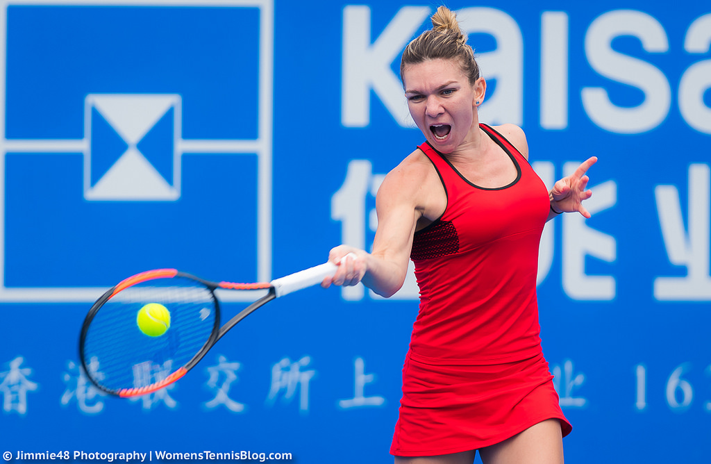 Simona Halep "segura" o primeiro lugar do ranking até ao Australian Open