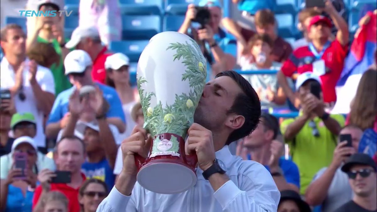 Vídeo: o match point histórico de Novak Djokovic