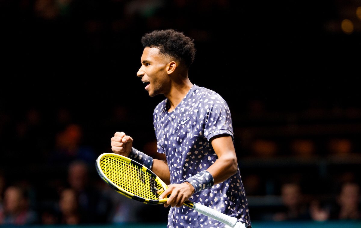 Auger-Aliassime joga muito, derrota Dimitrov e chega aos quartos de final em Roterdão