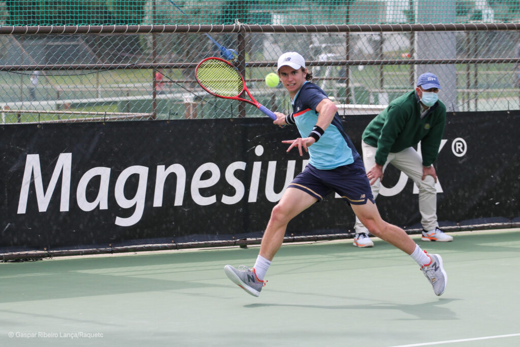 Evan Furness é o primeiro finalista do Vale do Lobo Open