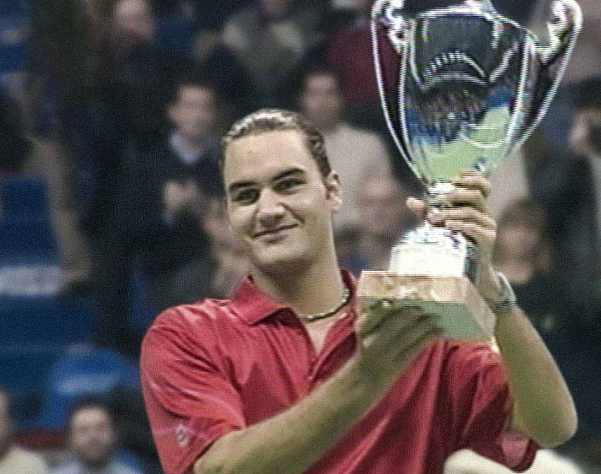 Roger-Federer-2001 | Raquetc