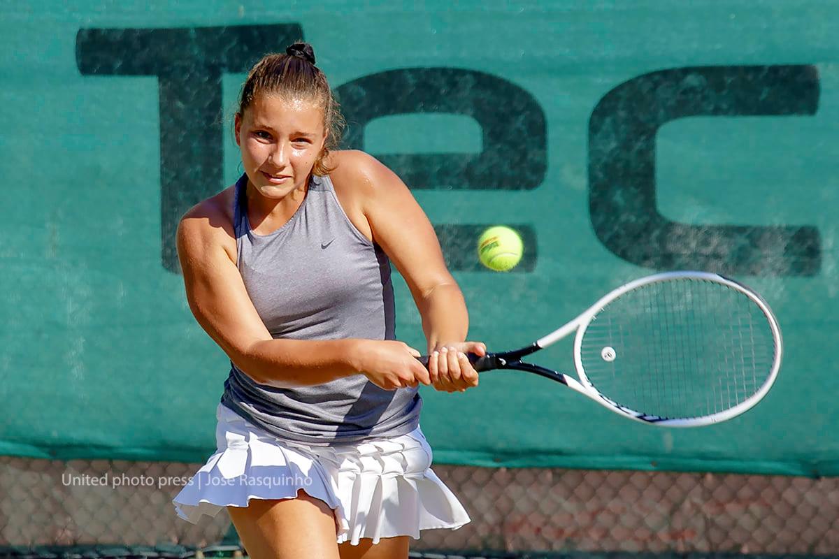 Lena Couto opera reviravolta para entrar a vencer em Vale do Lobo