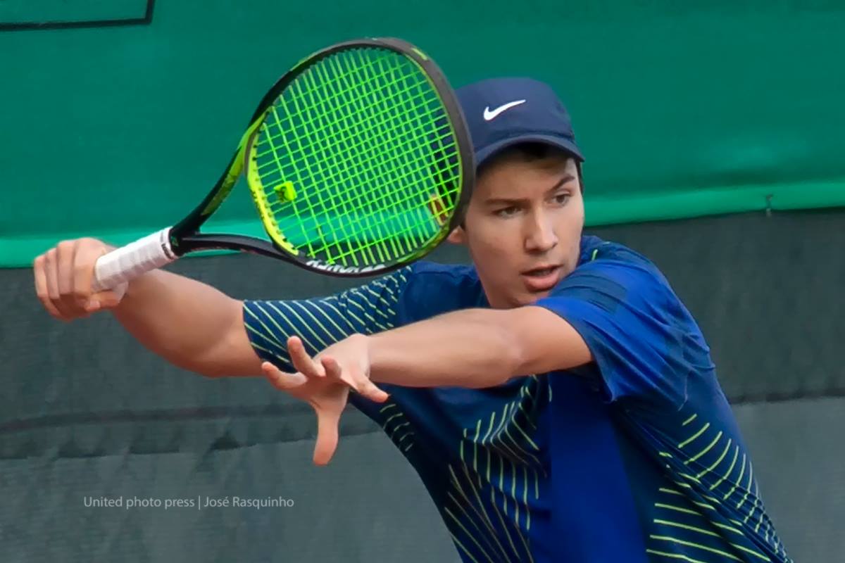 Henrique Petiz travado na estreia no ATP Challenger Tour