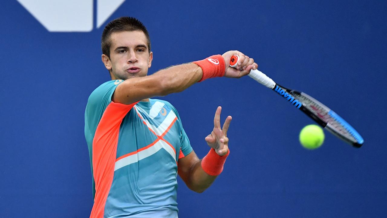 Coric sofre recaída no ombro, adia regresso ao circuito e vai sair do ...