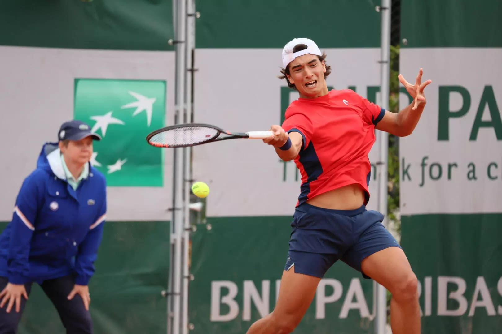Henrique Rocha arrasa e chega aos quartos de final de pares de Roland ...