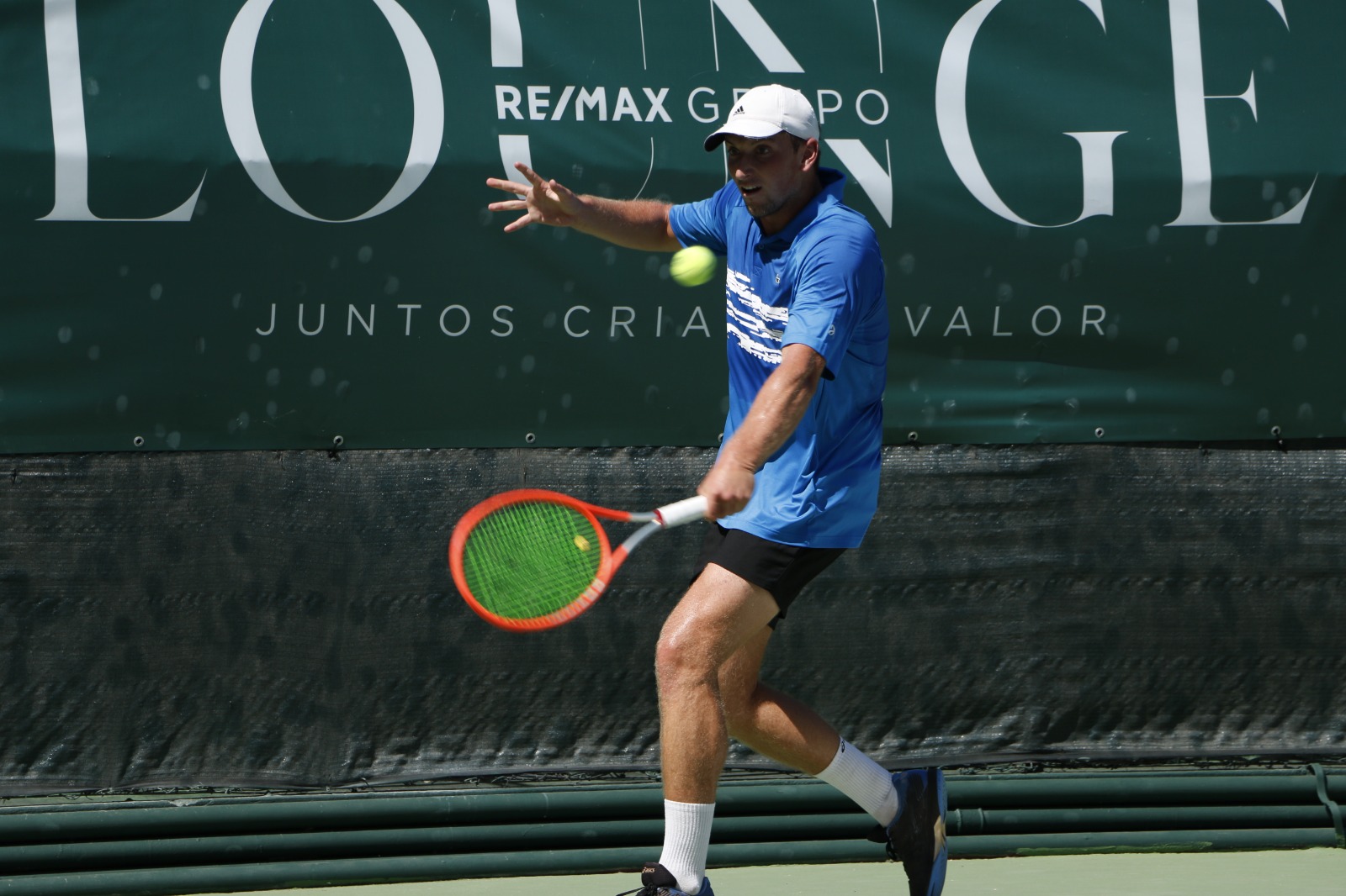 Diogo Marques celebra maior vitória da carreira no Grupo RE/MAX Lounge Setúbal Open