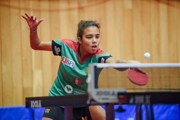 Matilde Pinto e Patrícia Santos derrotadas na fase de grupos do Europeu ...