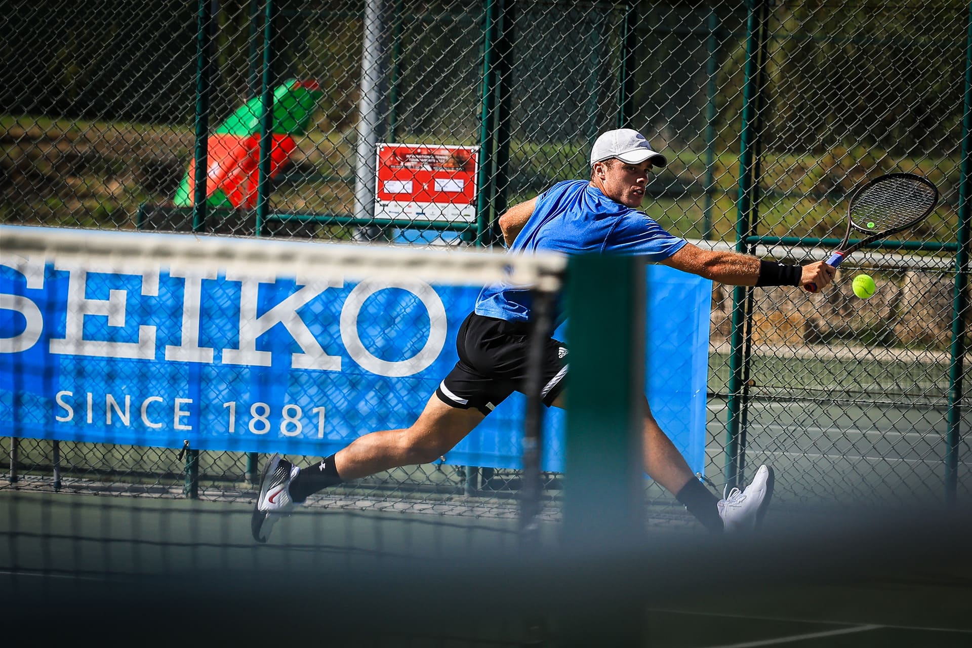 Daniel Rodrigues junta-se a Duarte Vale nas meias-finais do ITF de Sintra