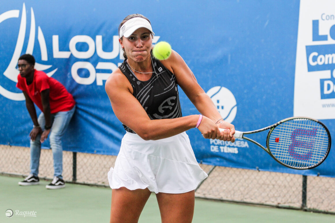 Francisca Jorge afasta cabeça de série rumo à segunda ronda em Loulé