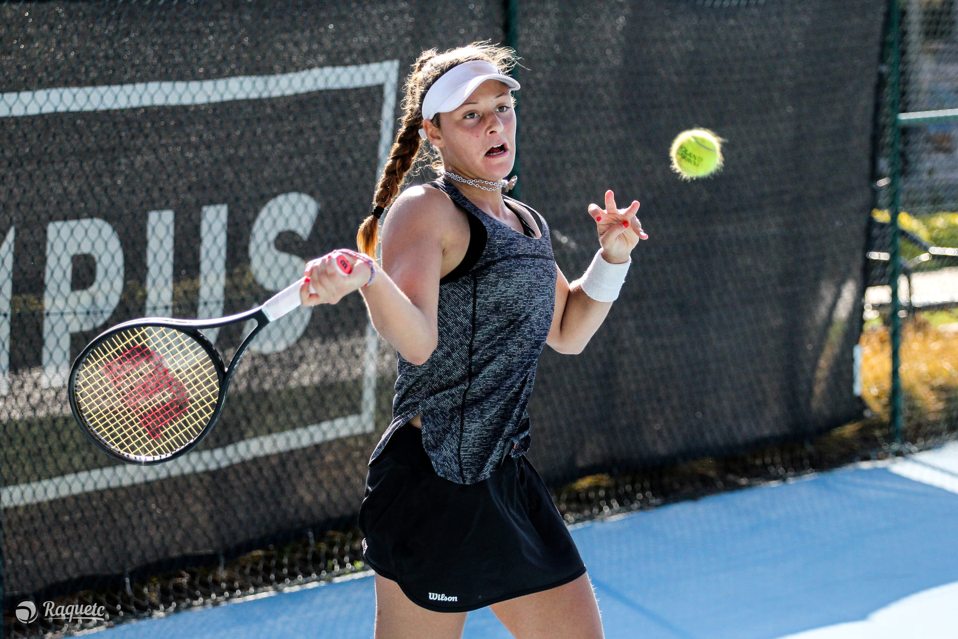 Cabeça de cartaz encerra campanha de Maria Garcia no The Campus Ladies Open