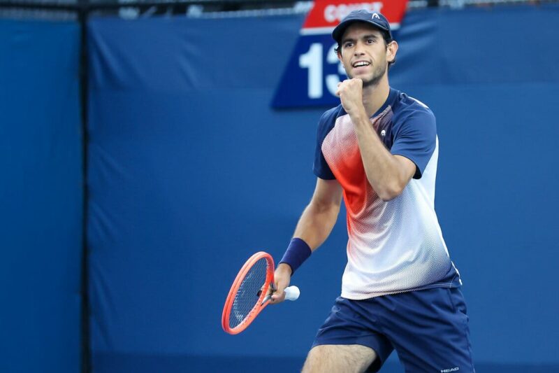 Nuno Borges celebra primeira vitória da carreira sobre um top 50 em Nápoles