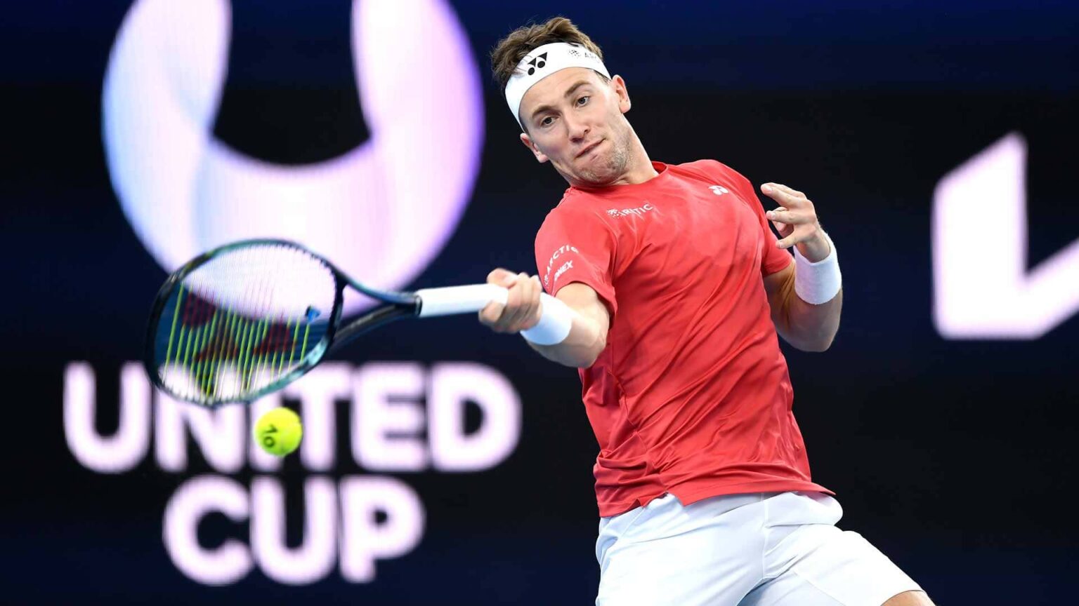 Casper Ruud começa 2023 com vitória, mas não evita derrota da Noruega ...