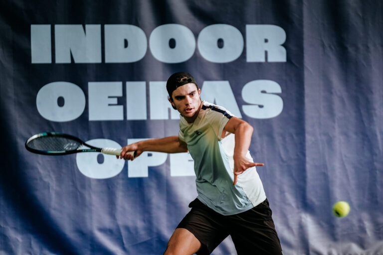 Jaime Faria barrado por favorito no Indoor Oeiras Open 2