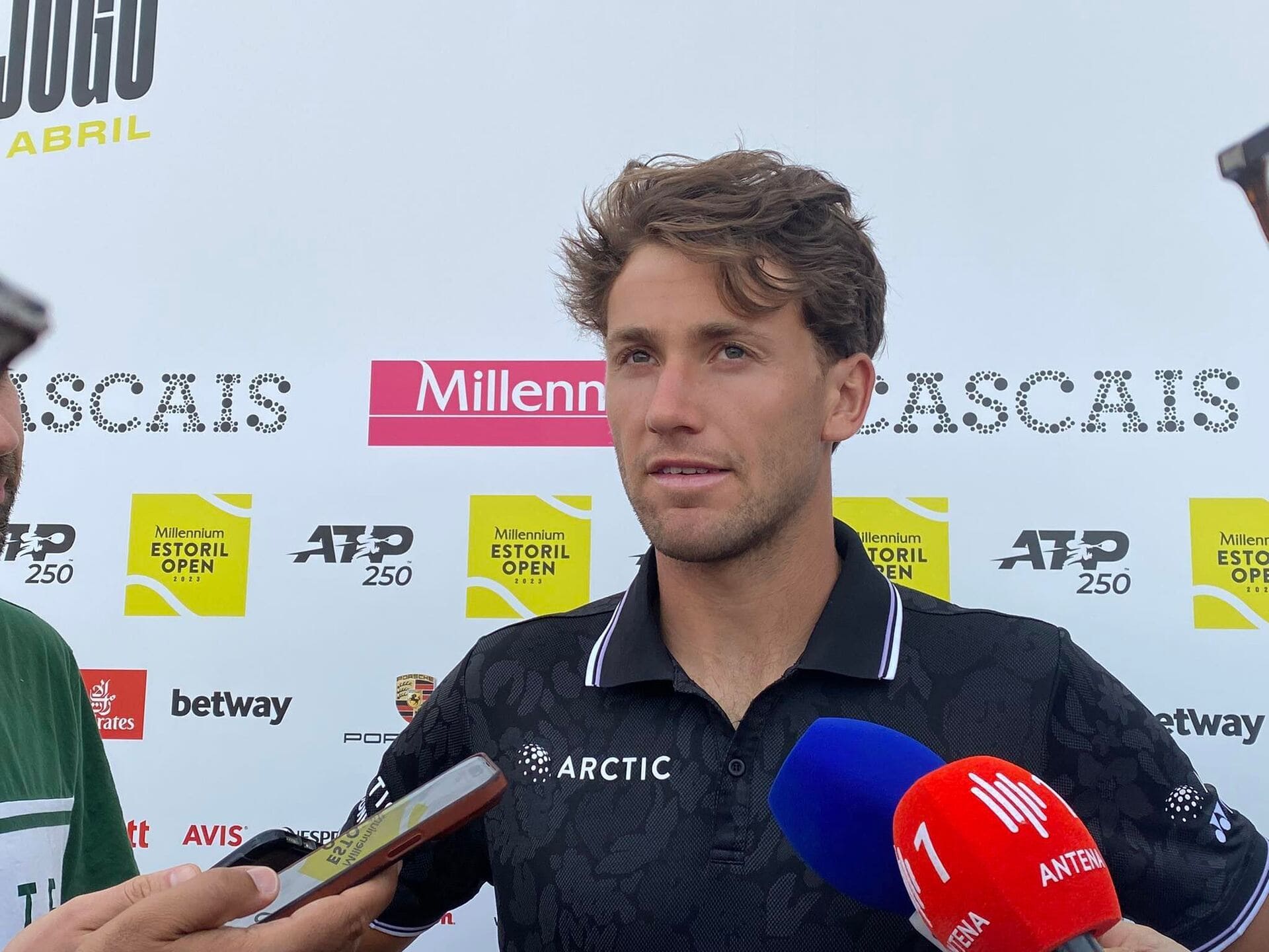 Casper Ruud: "Um dos meus objetivos é ganhar um torneio para chegar aos ...