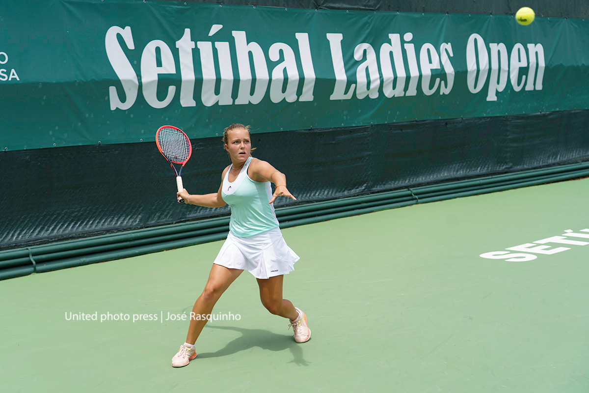 Angelina Voloshchuk termina melhor semana da carreira nas meias-finais ...