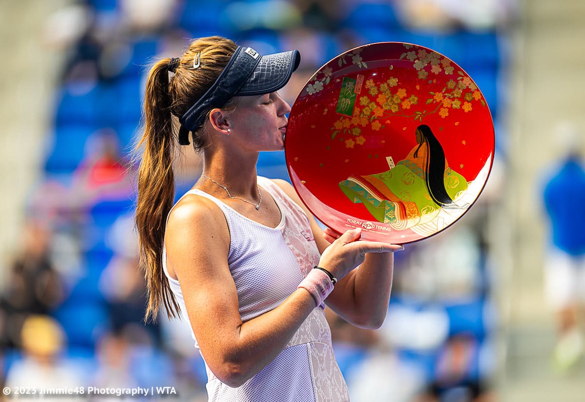 Veronika Kudermetova conquista WTA 500 de Tóquio