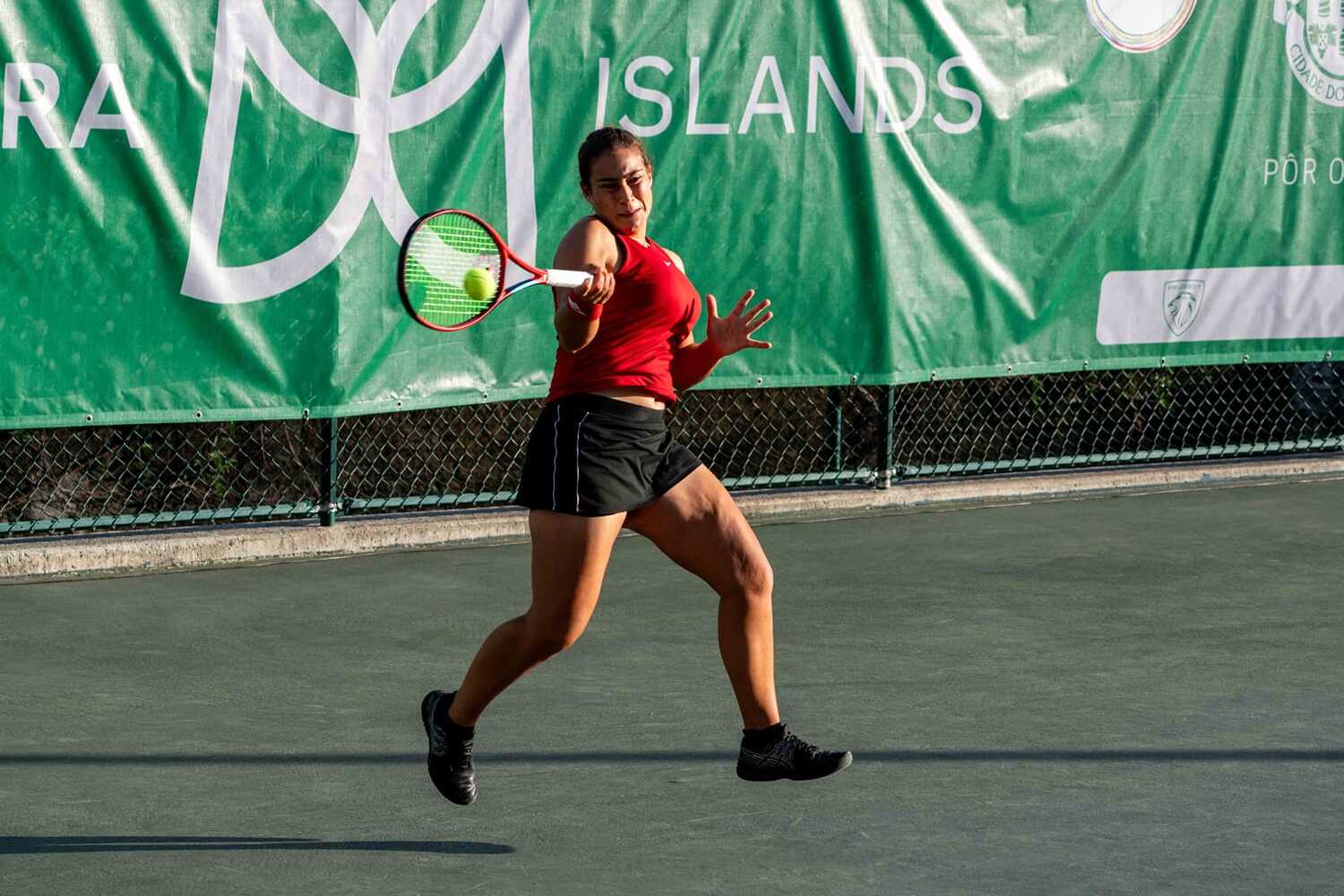 Ana Filipa Santos vence encontro português rumo à segunda ronda do ...