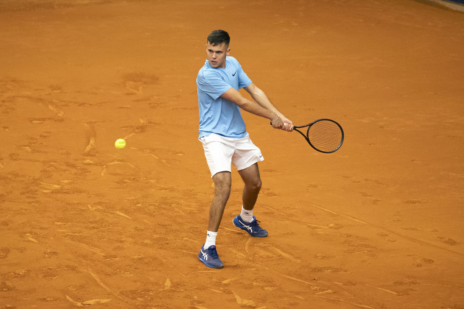 Tiago Silva cede no qualifying do Maia Open a jogar de igual para igual ...