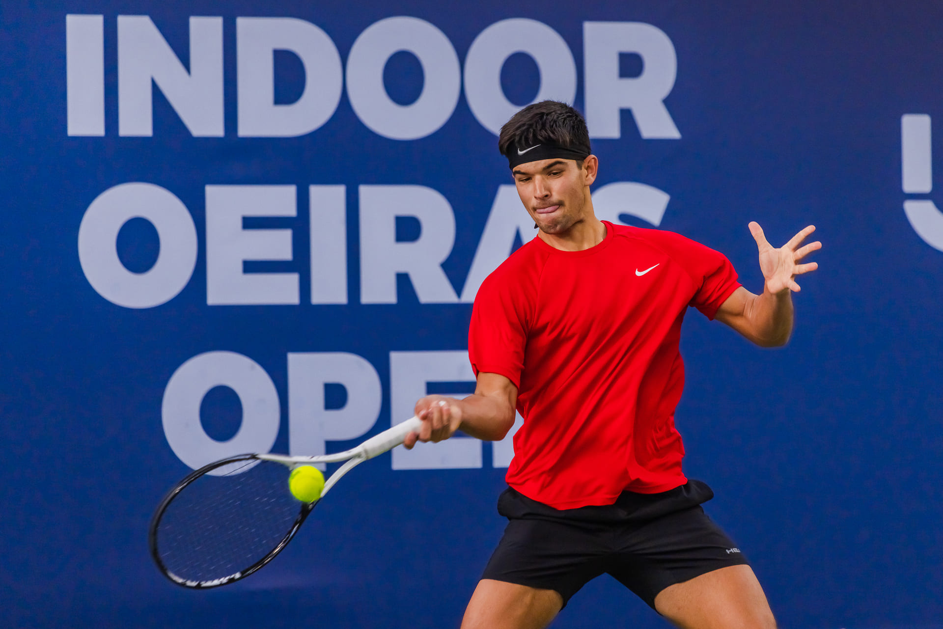 Francisco Rocha abre Indoor Oeiras Open II com derrota em três sets