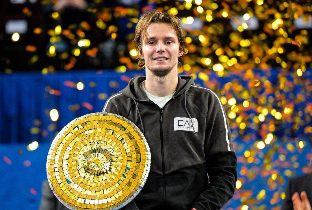 Alexander Bublik assina feito inédito com segundo título em Montpellier