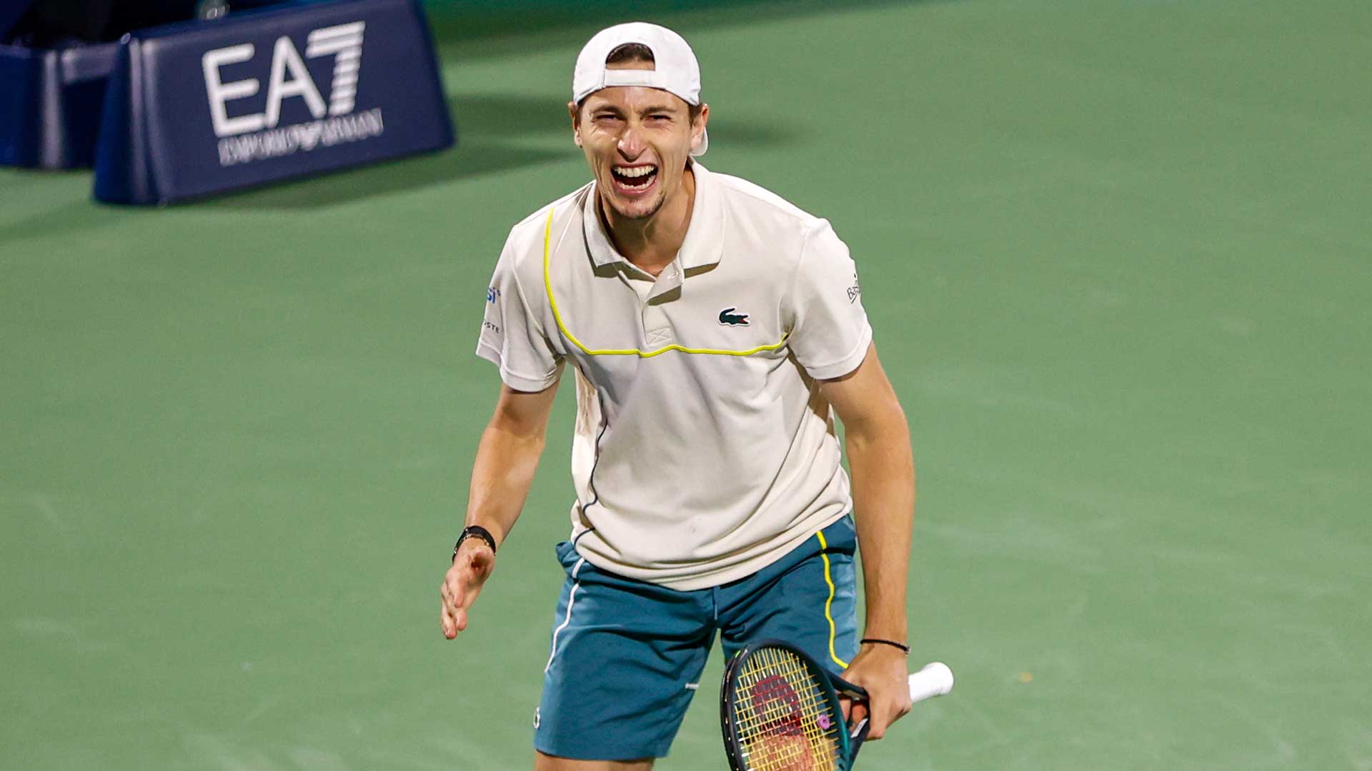 Humbert continua endiabrado e surpreende Medvedev no Dubai