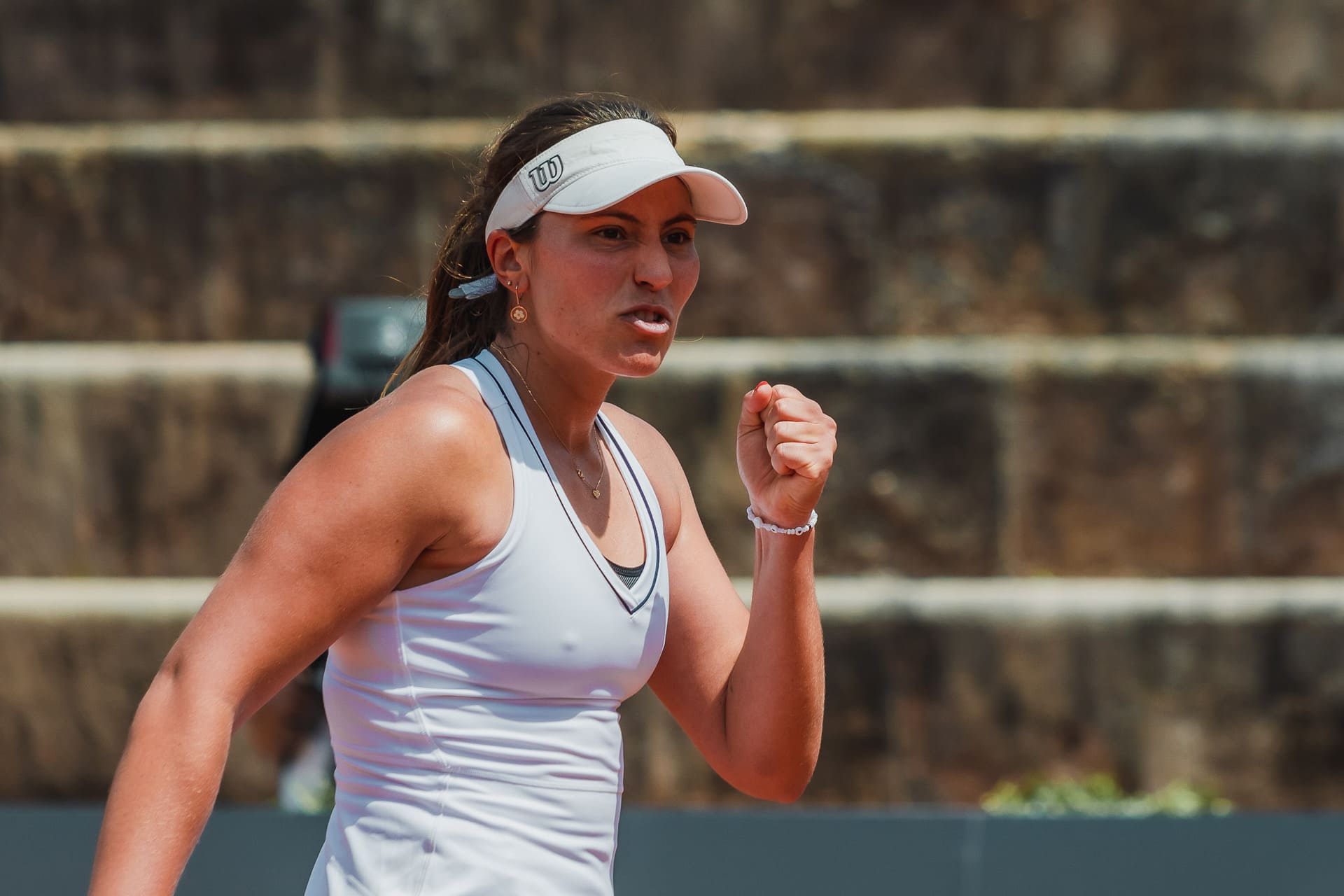 Francisca Jorge celebra primeira vitória em torneios do circuito WTA ...