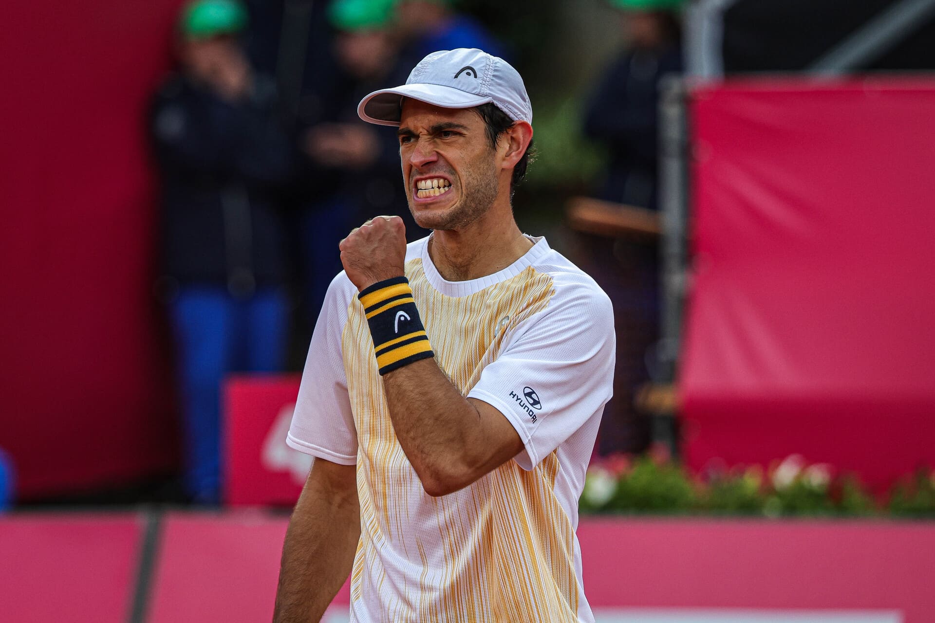 Nuno Borges afasta favorito e assegura acesso inédito à terceira ronda ...