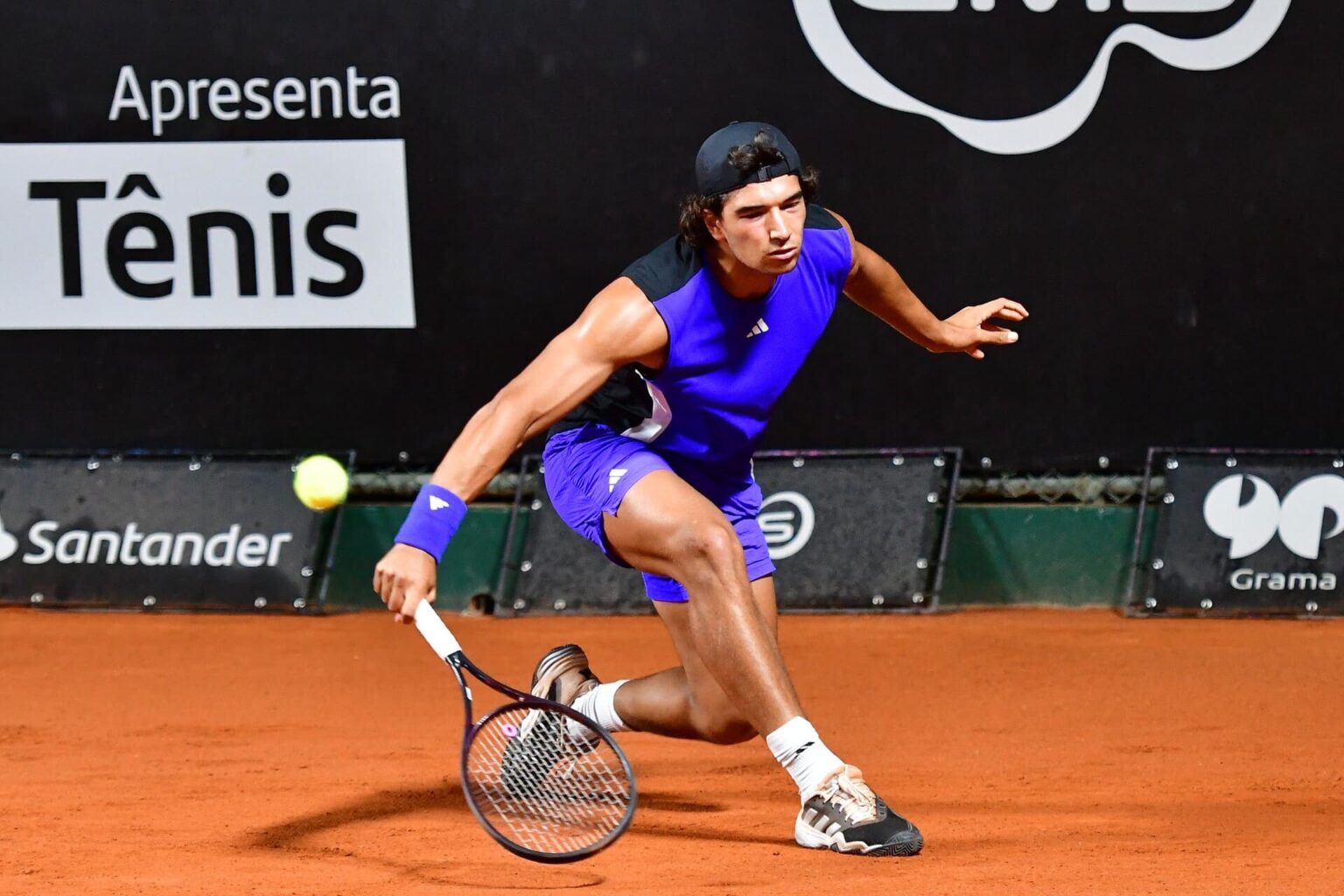 Henrique Rocha e Gastão Elias com trajetos definidos no último desafio ...
