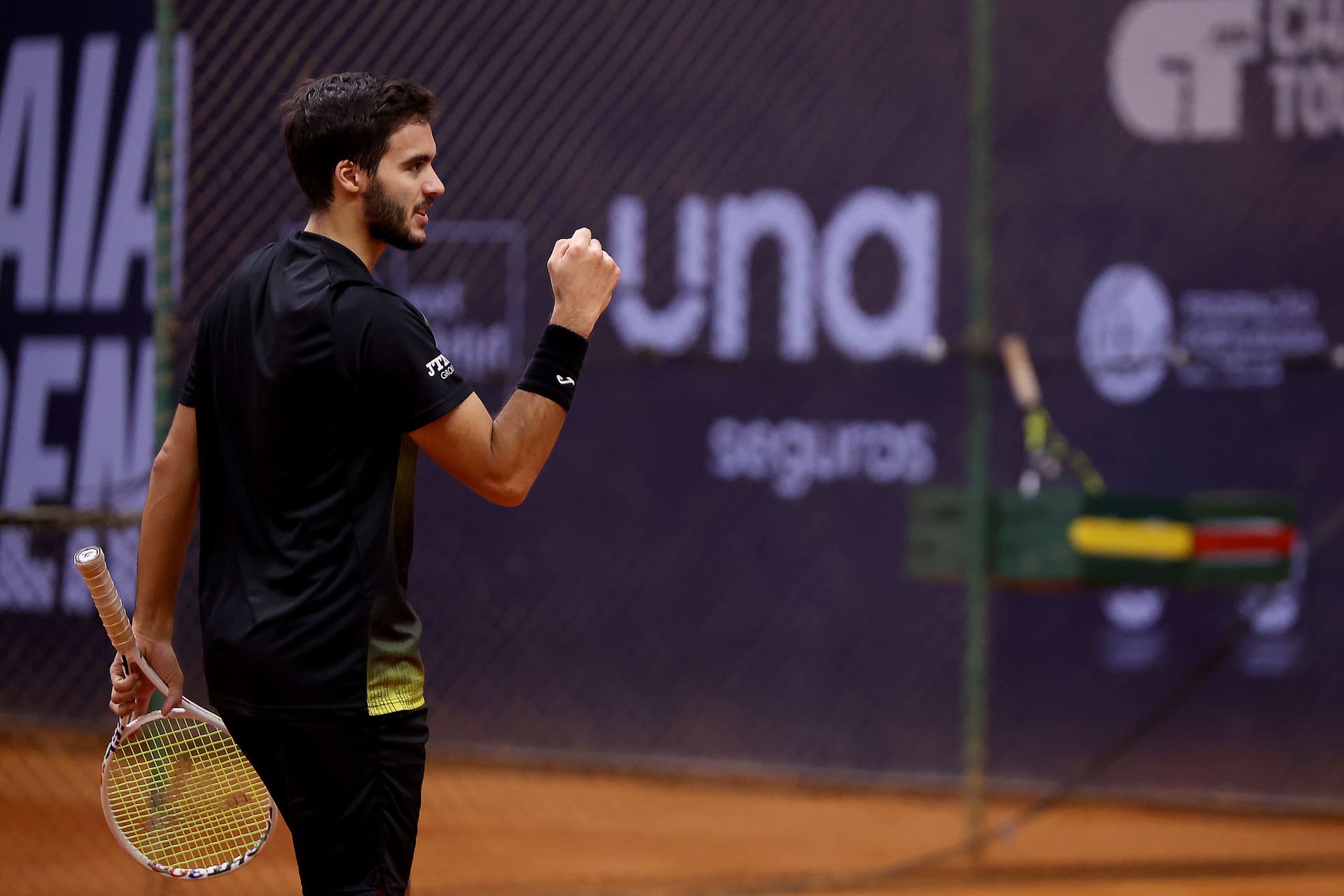 Francisco Cabral volta a sorrir em singulares três anos depois e assina ...