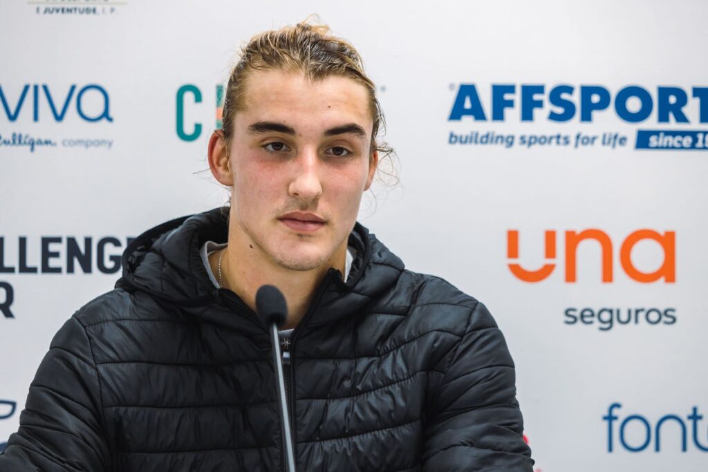 De sparring partner a estreante surpresa: Dino Molokova viveu semana inesquecível no Jamor | Raquetc