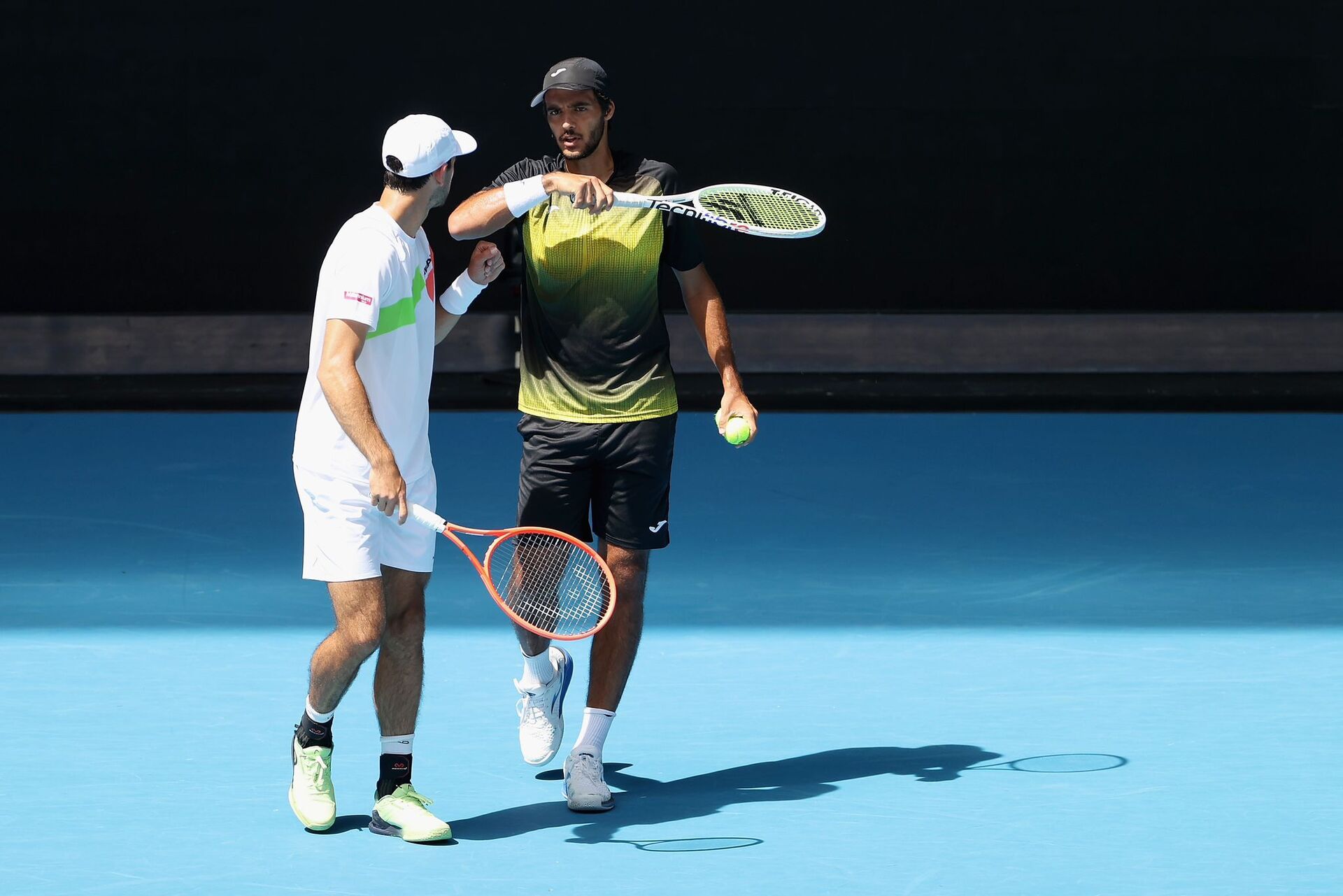 Francisco Cabral e Nuno Borges lutam por mais história na madrugada ...