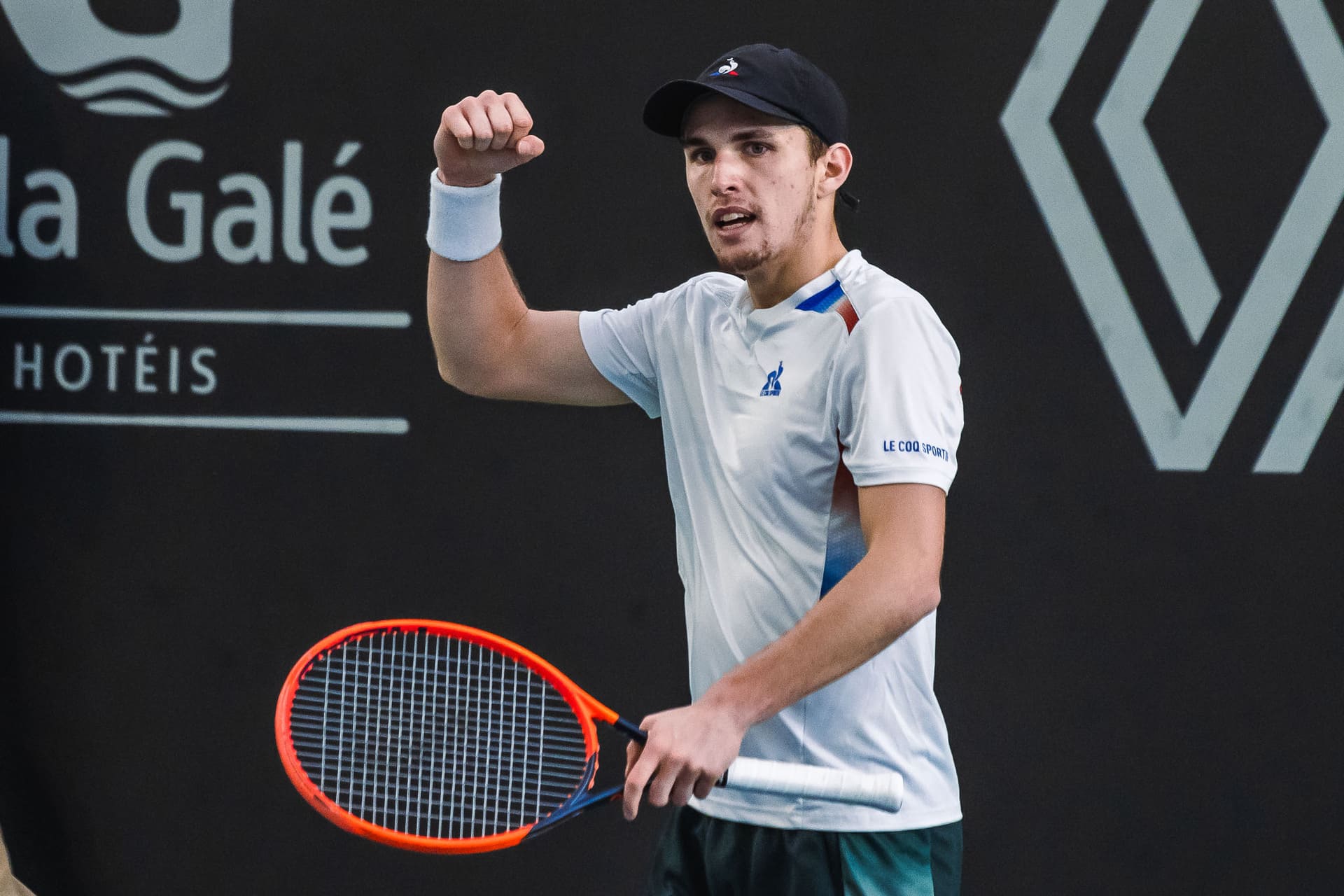 Zsombor Piros reencontra a felicidade em Portugal com final no Indoor ...