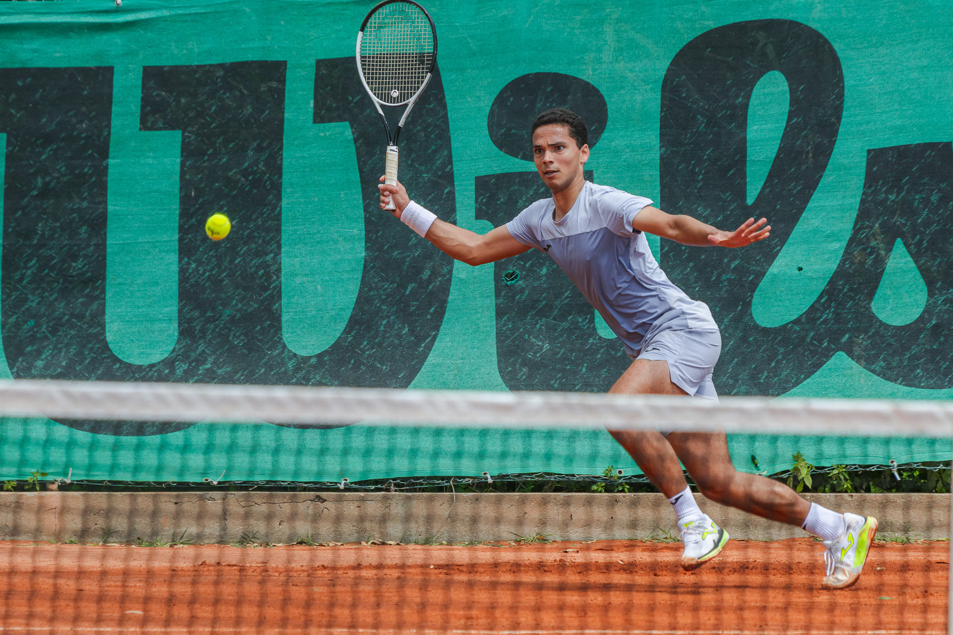 Pedro Araújo não resiste a ex-top 80 ATP no Challenger de Roma