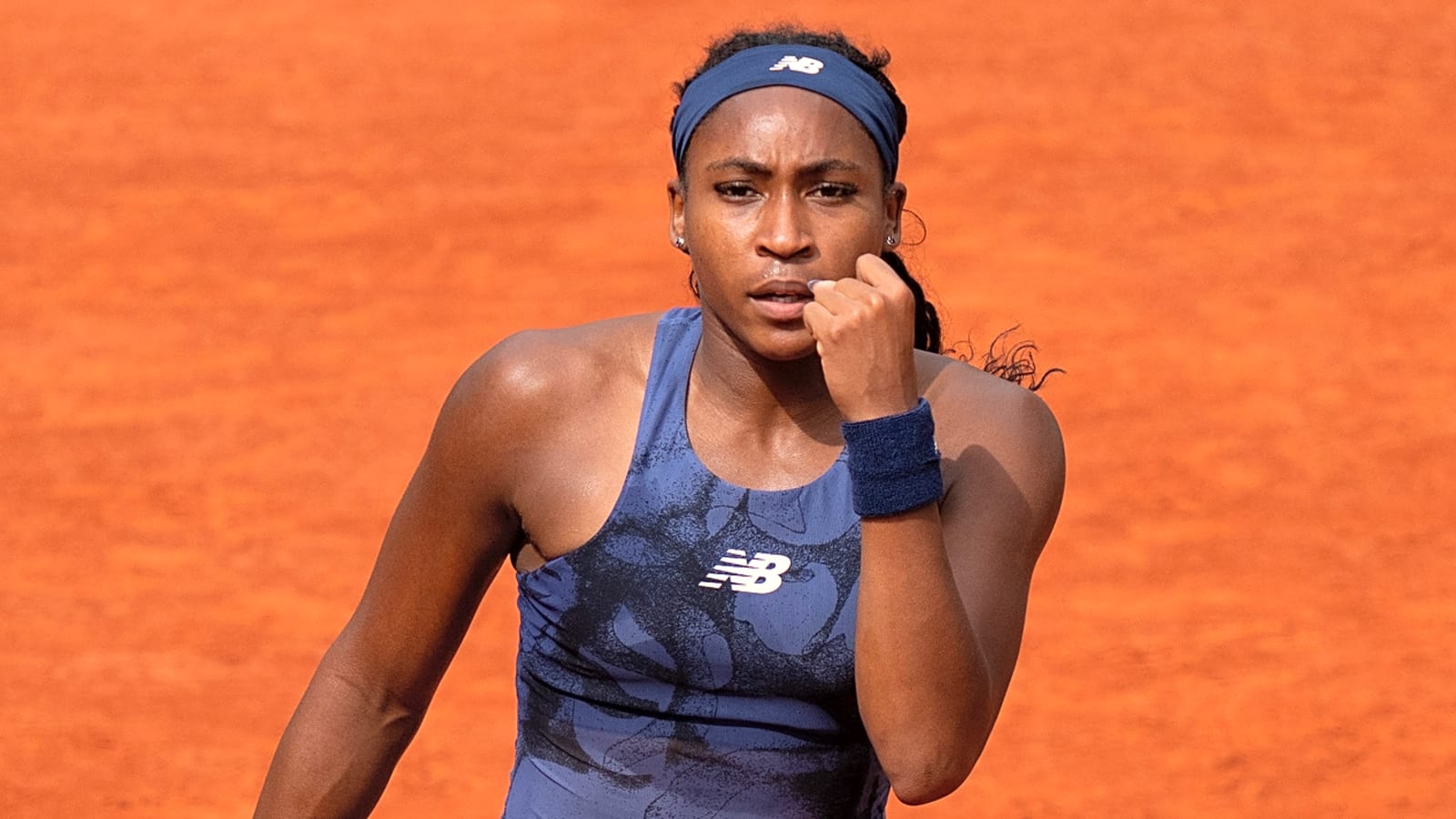 Coco Gauff acaba com conto de fadas francês e repete final em Roland-Garros