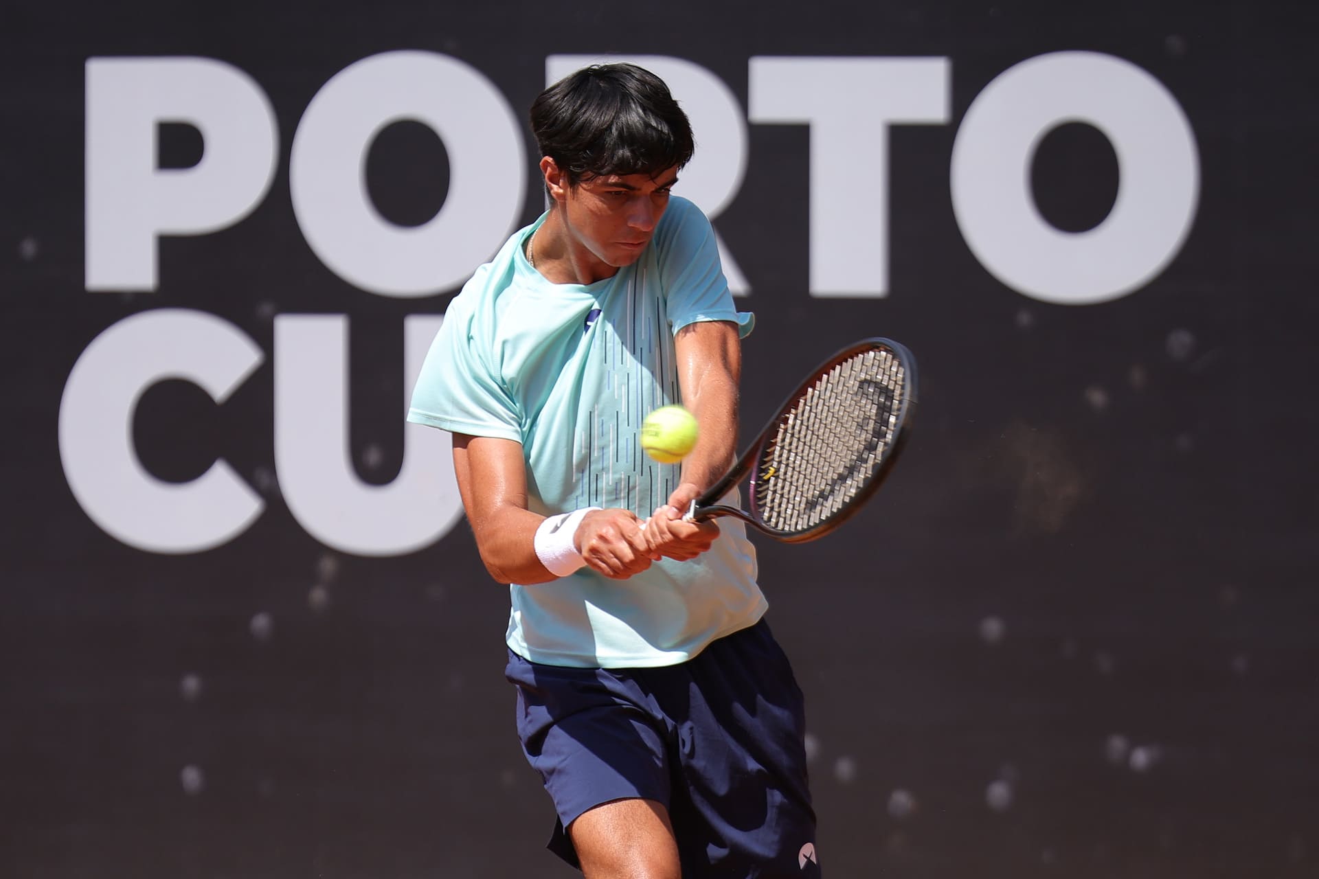 Tiago Pereira falha acesso aos quartos de final no Challenger de Szczecin