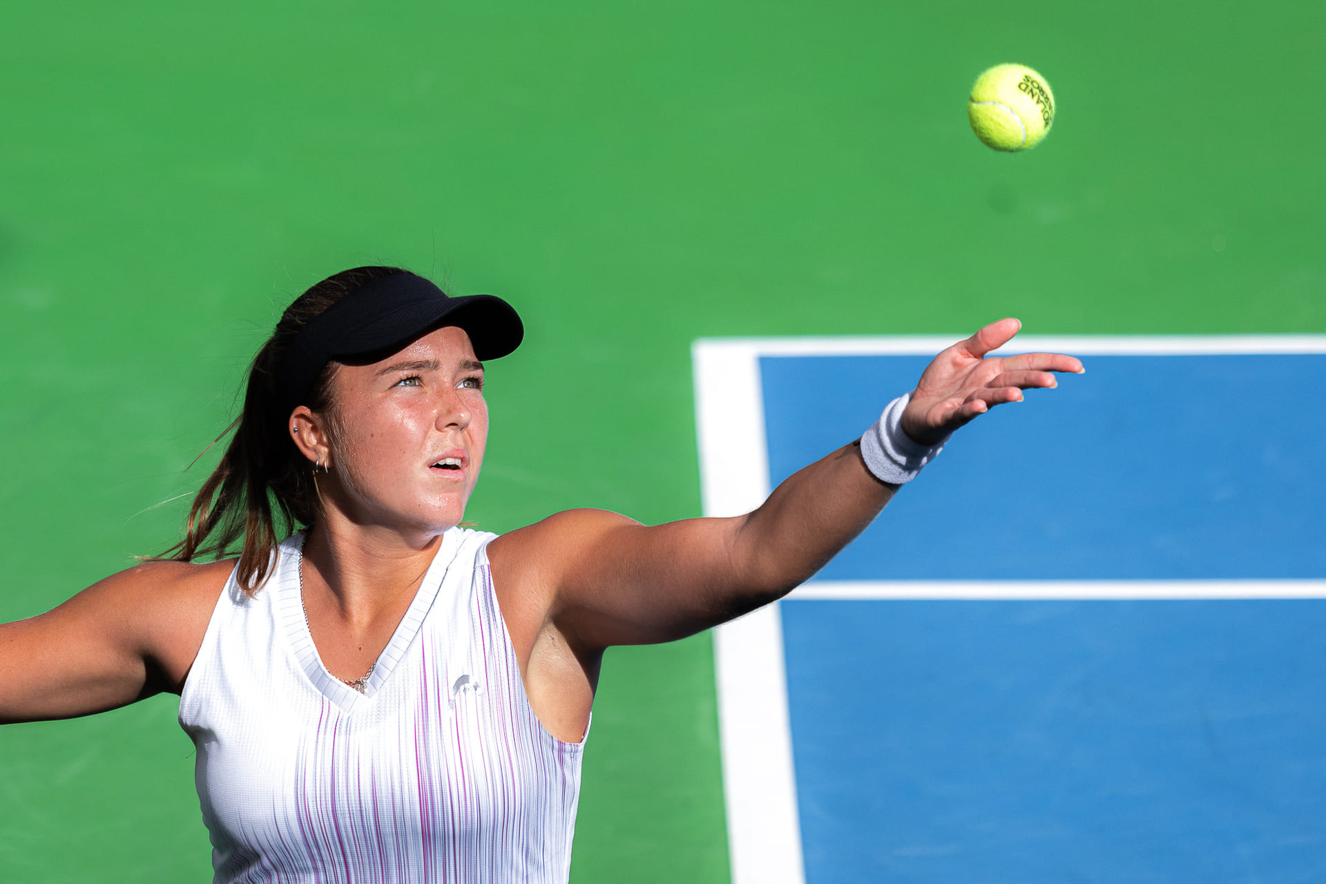 Angelina Voloshchuk vence duelo português em Lousada na estreia como ...