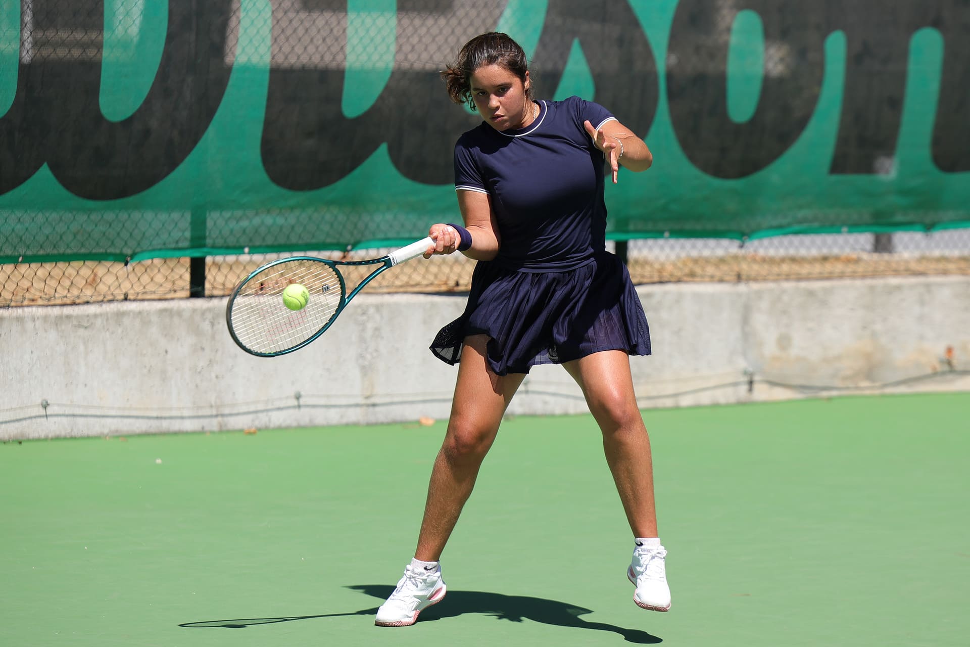 Gabriela Amorim conquista o primeiro ponto WTA da carreira aos 16 anos
